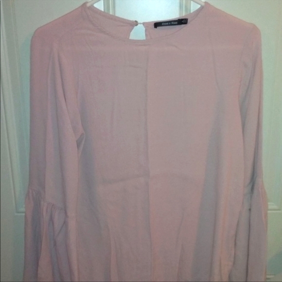 Doe & Rae | Tops | Doe Rae Womens Keyhole Long Sleeve Shirt Nwot | Poshmark